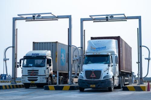 HHIT successfully launches Vietnam’s first automatic gate and truck ...